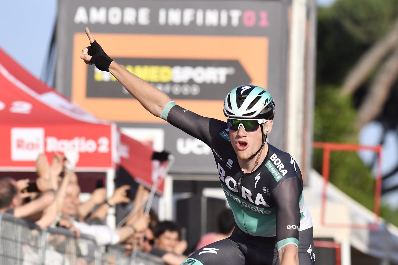 Giro Italia: Bennett cierra con victoria en Roma (Vídeo) - Zikloland