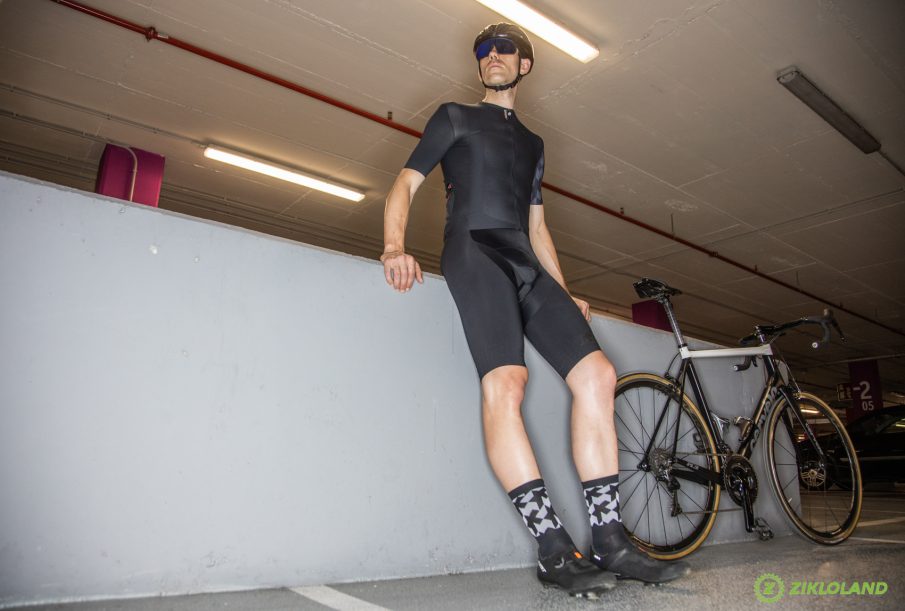 Assos RSR S9 Targa: Excelencia que sube el nivel de nuestra piel ...